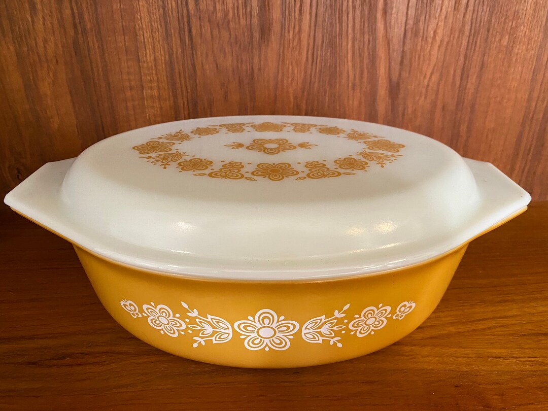 Pyrex Butterfly Gold Oval Casserole Dish With Lid 045 2.5 Quarts - Etsy