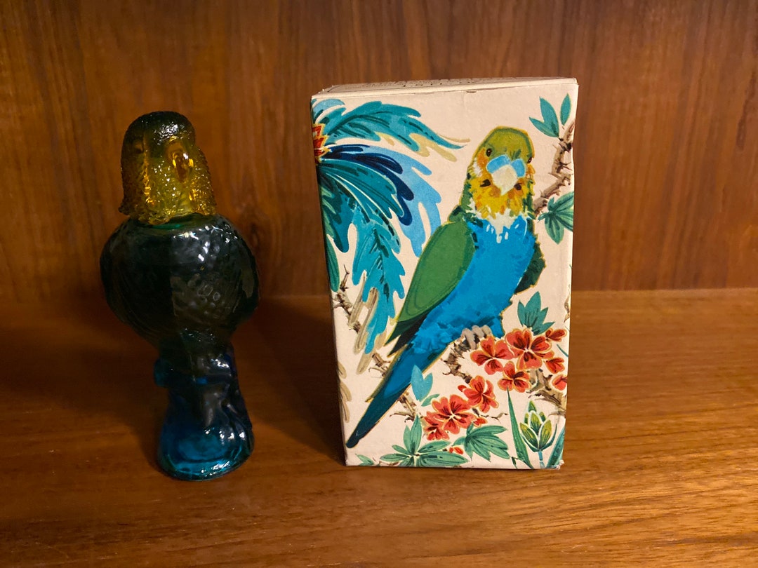Avon Island Parakeet Charisma Cologne Full in Box - Etsy