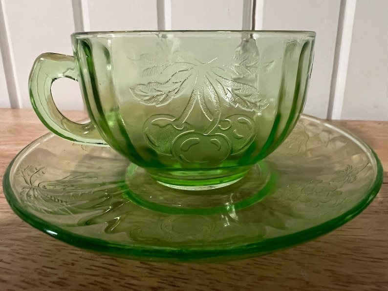 Green Etched Glass, Fruit Pattern, Cups and Saucers, Set of 4 - Etsy