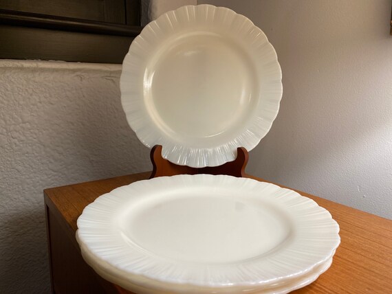 Corex White / Ivory Plates Dinner Plates Set of 4 - Etsy
