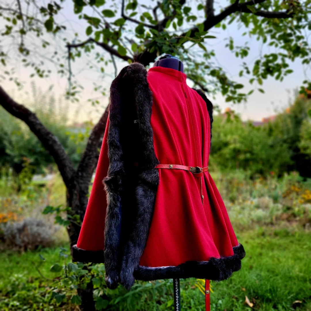 Men's Giornea - Custom-made Italian Renaissance Garment | Wool With ...