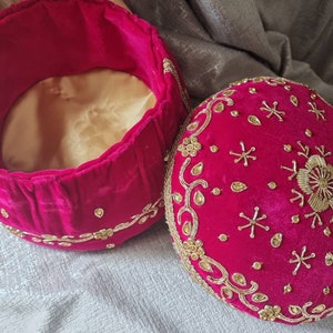Shagun Ladoo Box,hand Made Patari Box,wedding Gifts,personlised ...