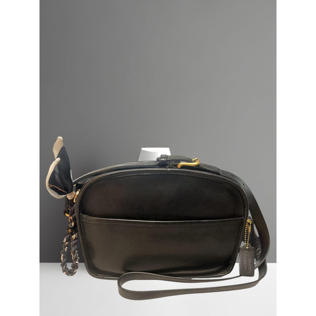 VTG Coach Camera Bag 9760 Black Leather Brass Crossbody Mid-80s NYC ...