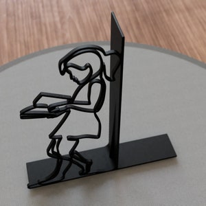 Avid Reader Bookend | Minimalist Bookends Art | One-line Design | Book ...