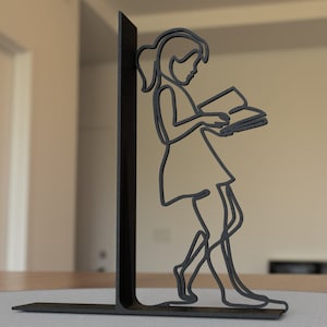 Avid Reader Bookend | Minimalist Bookends Art | One-line Design | Book ...