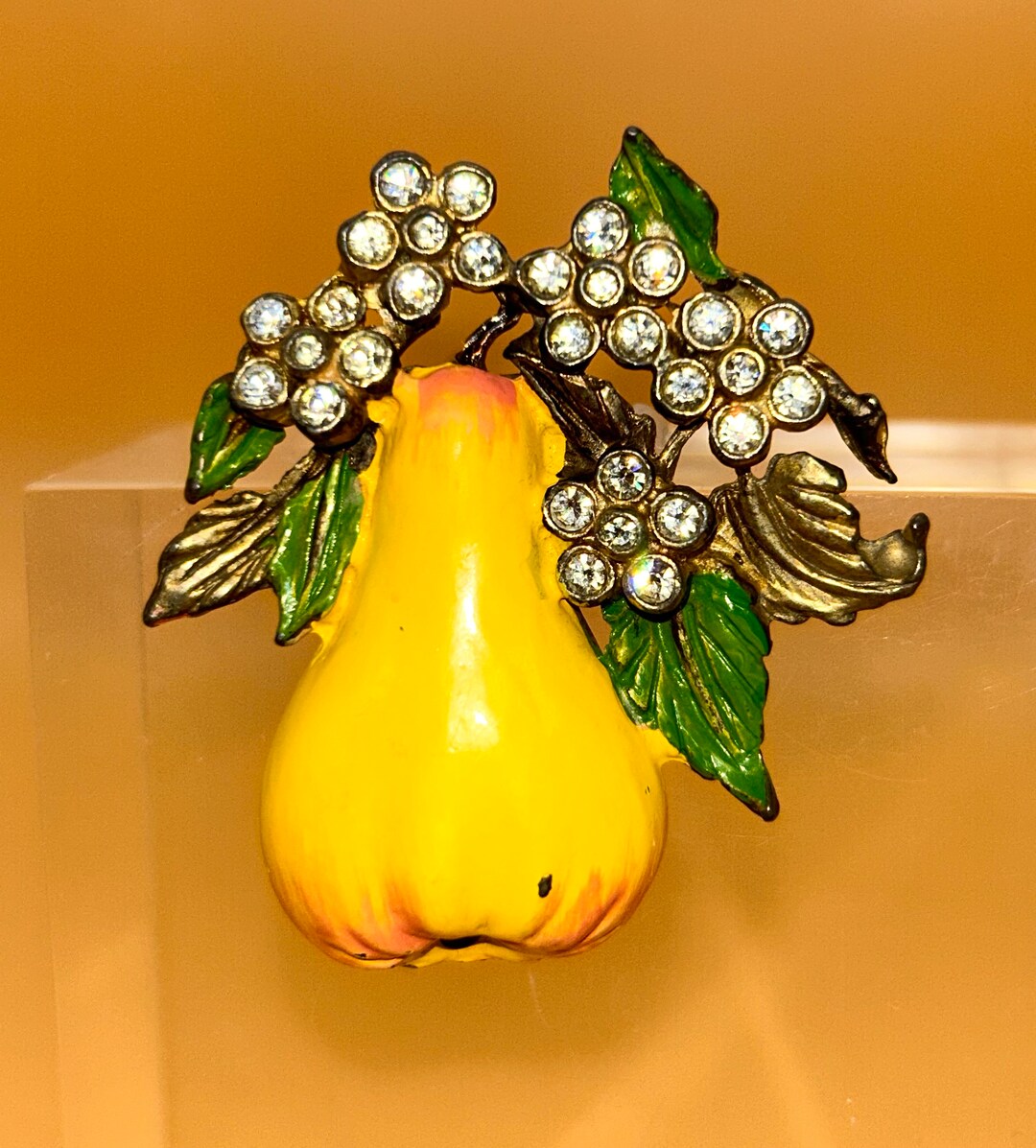 Vintage Enamel Pear Fur Brooch - Etsy