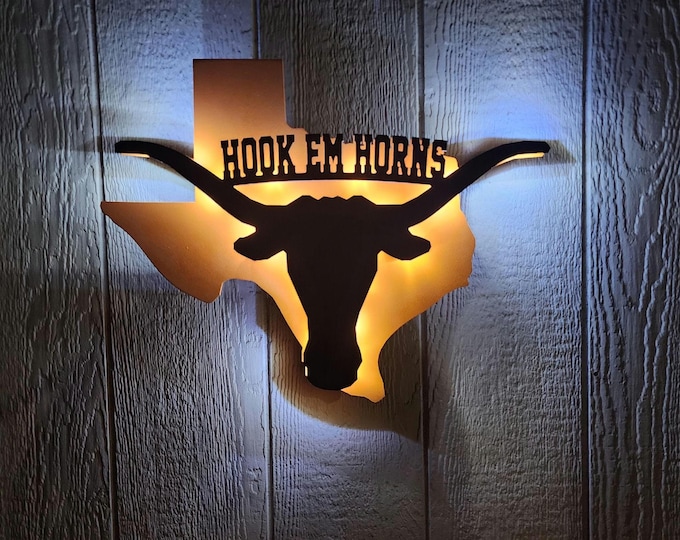UT Texas Longhorns Engraved and Hybrid Natural/hand Painted Wood Wall ...