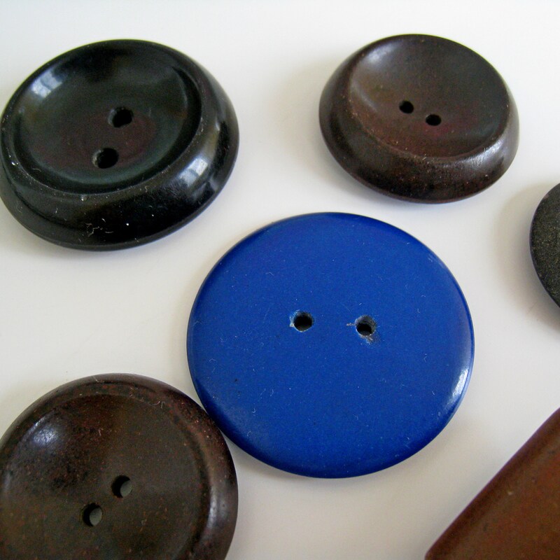 Bakelite Buttons - Etsy