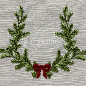 Wreath Embroidery Design Oak Wreath Digital File Machine Embroidery ...