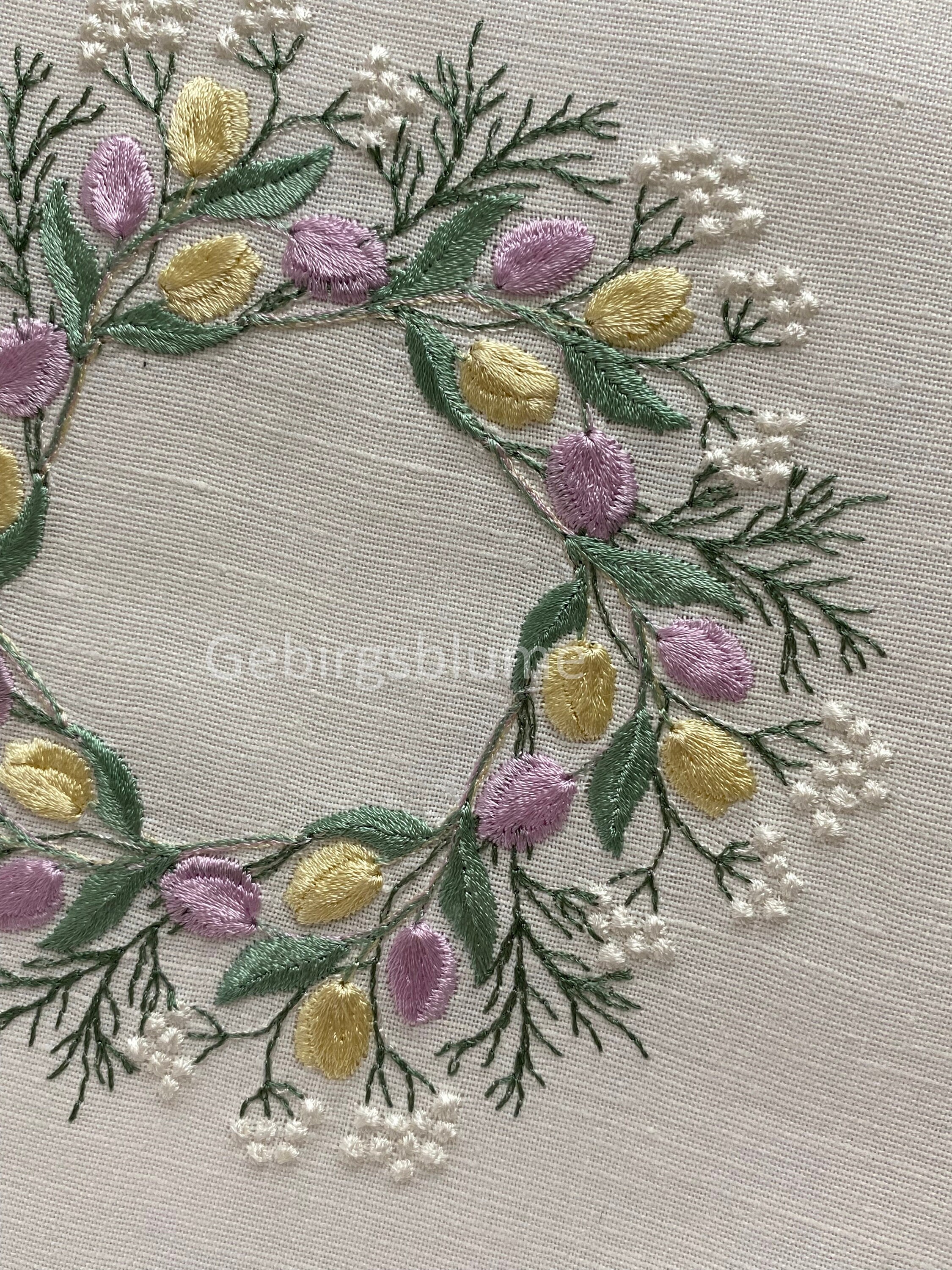 Wreath Machine Embroidery Design Tulip Embroidery Digital File Size H5 ...