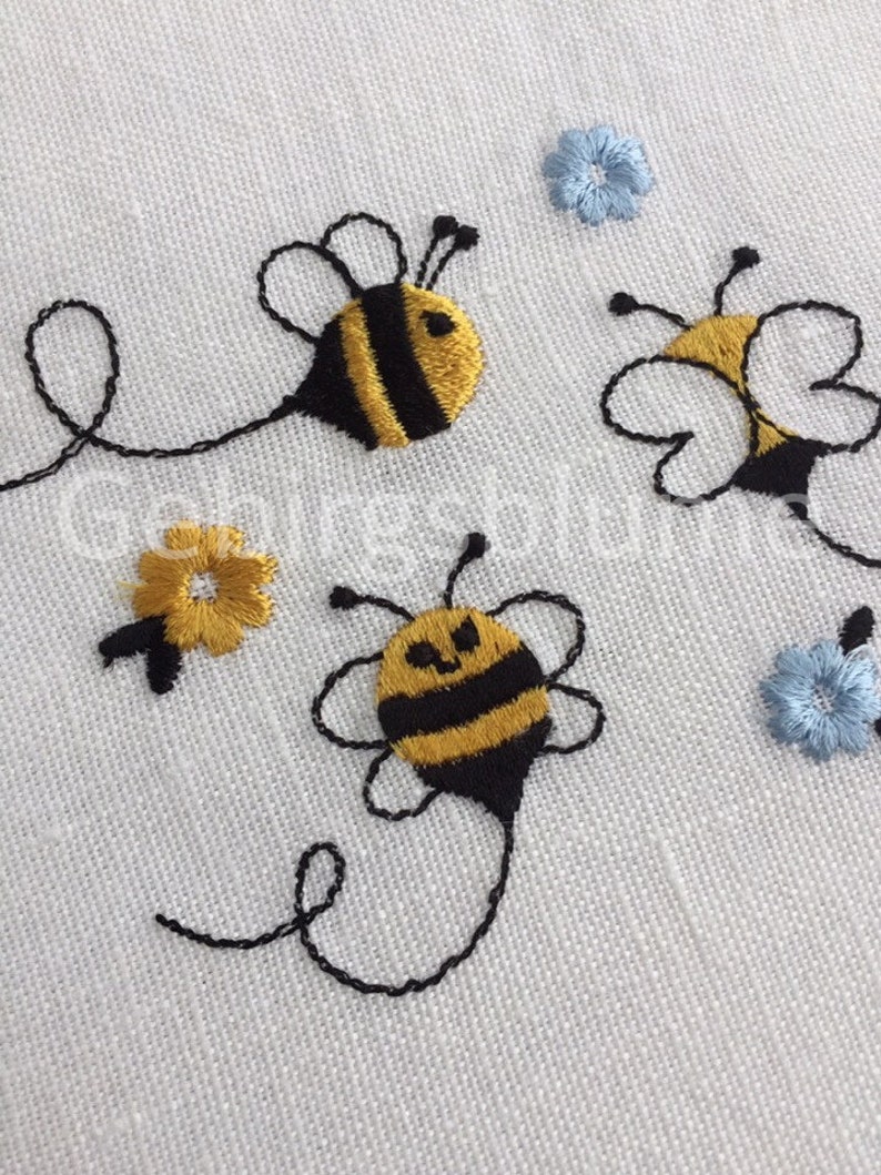 Mini Bee Embroidery Design Machine Embroidery - Etsy