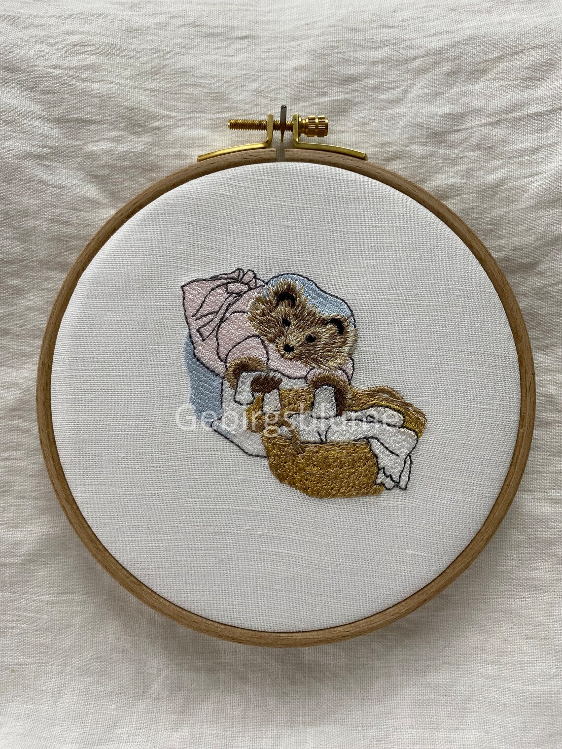 Peter Rabbit Machine Embroidery Design Madame Piquedru Size H3.14*w3.23 ...