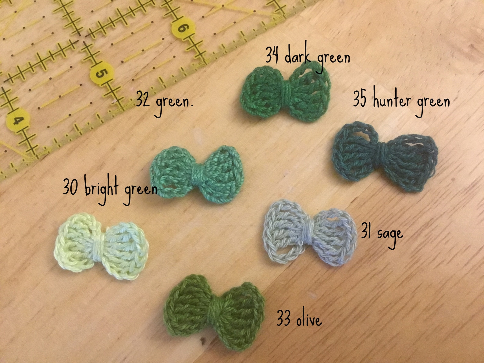 Mini Crocheted Bows Package of 4 - Etsy