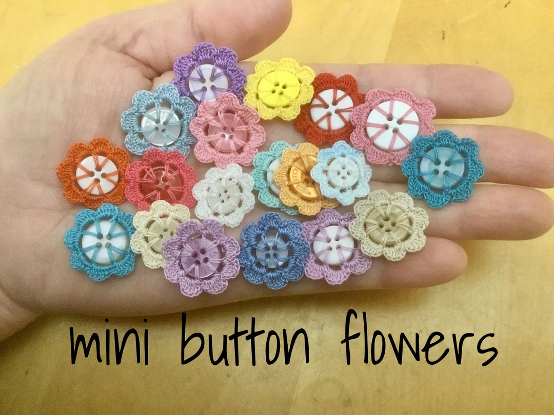 Mini Crocheted Button Flowers, Package of 3 - Etsy