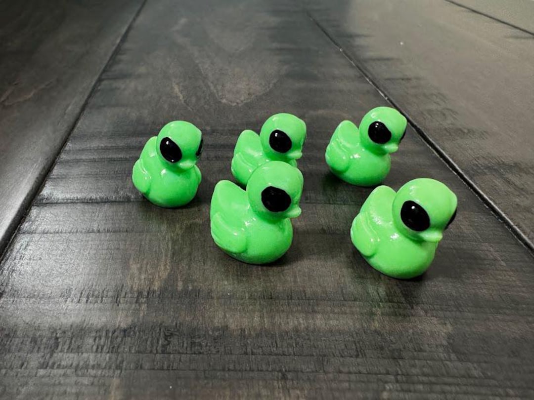 Miniature Alien Ducks, Halloween Ducks, Cruise Ducks, Miniature ...