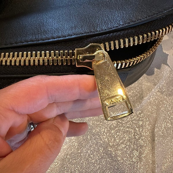 Gucci Zipper Pull - Etsy