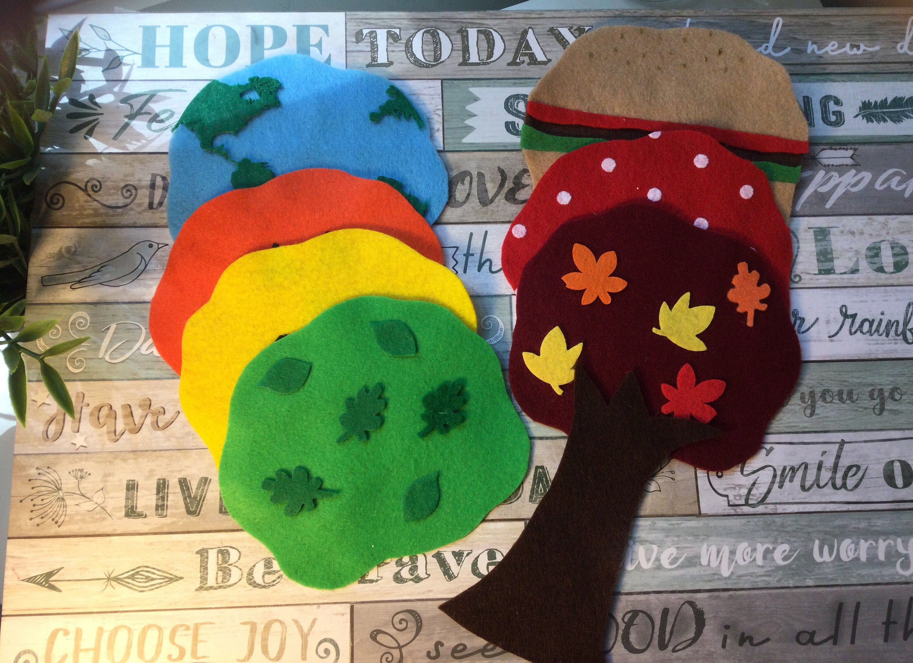 Fall Isn’t Easy Felt Story - Teacher Resource Flannel Story - Etsy Canada