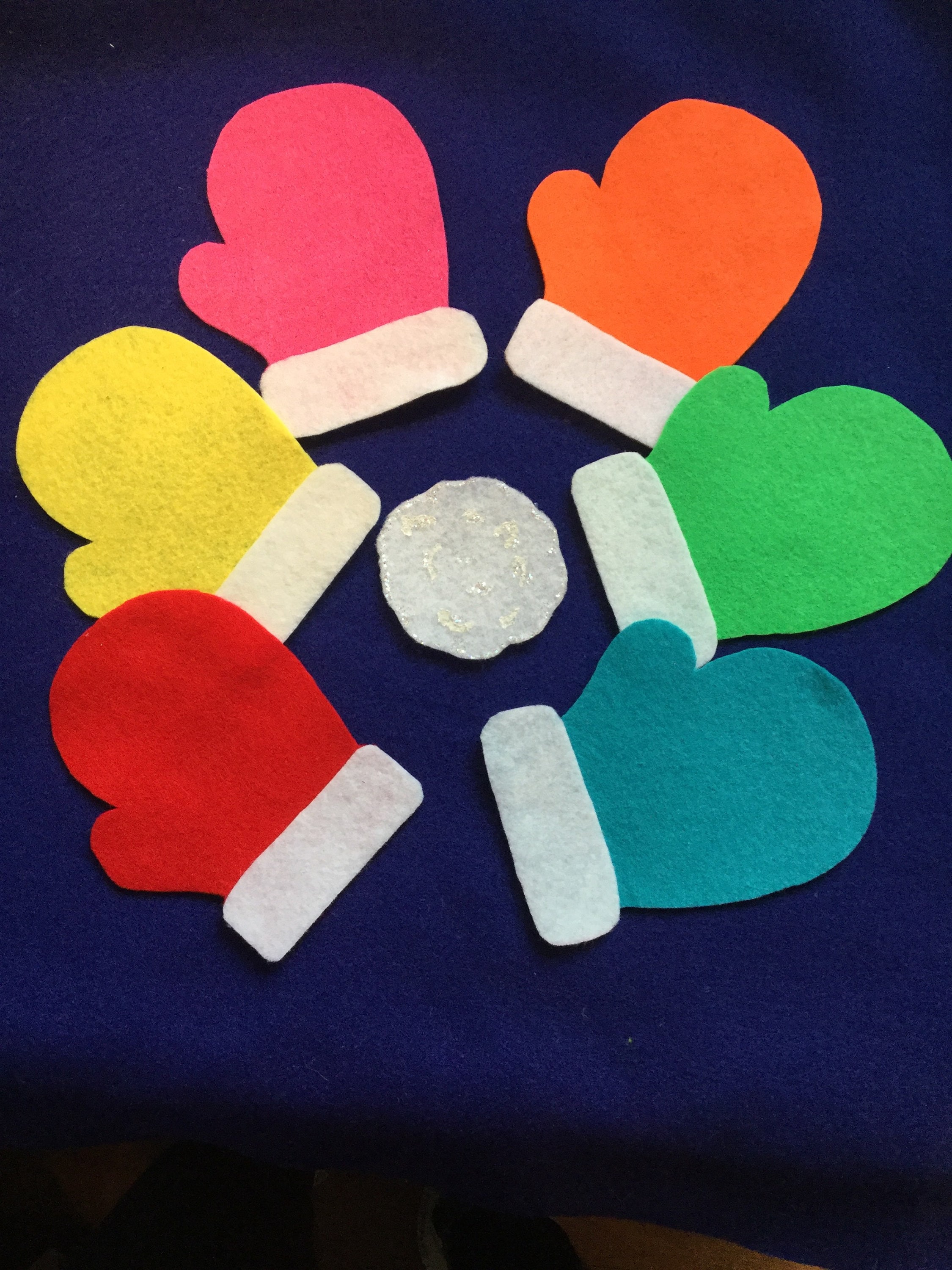 Snowball /mitten Felt Set - Guessing Game, Group Activity, Colour ...