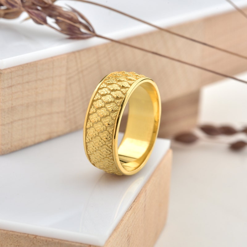 Japanese Wedding Ring - Etsy