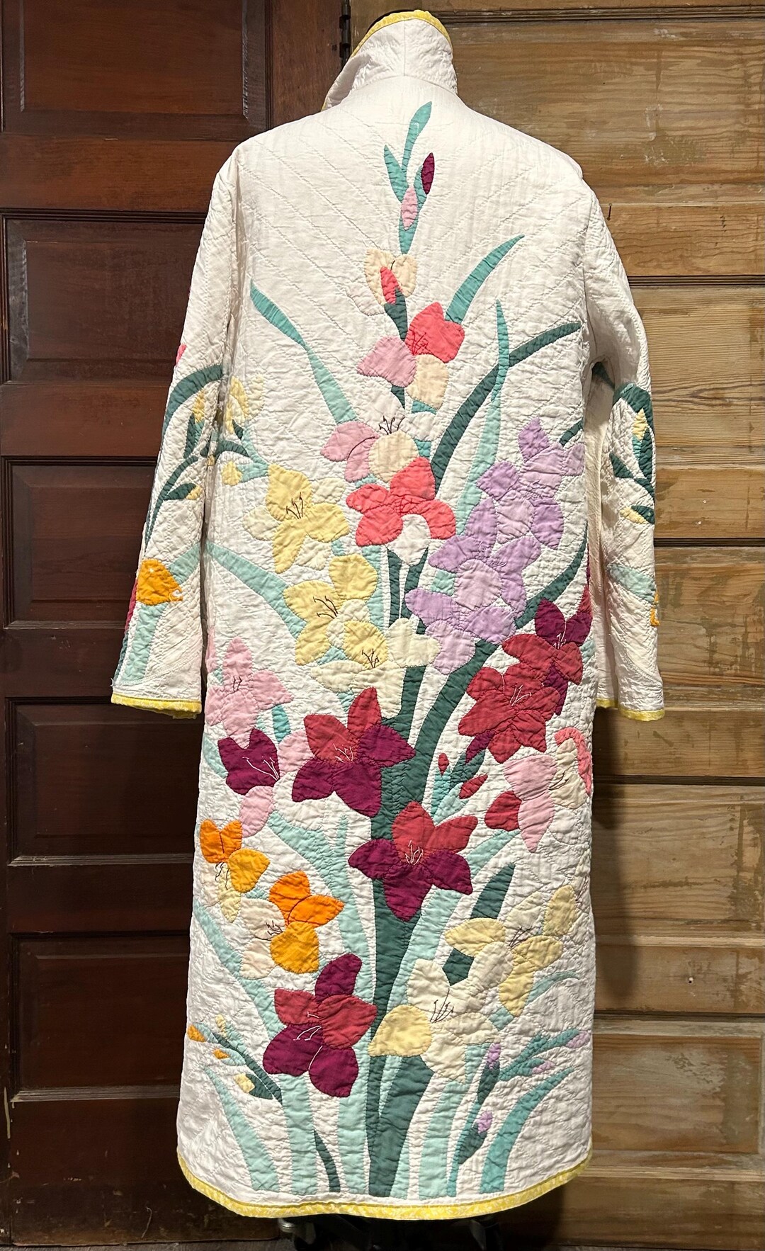 Iris Quilt With Scalloped Edges Duster Jacket - Etsy