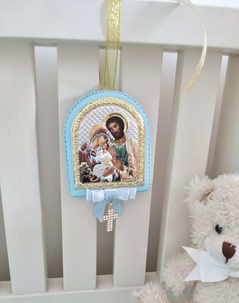 Holy Family Crib Medallion - Etsy