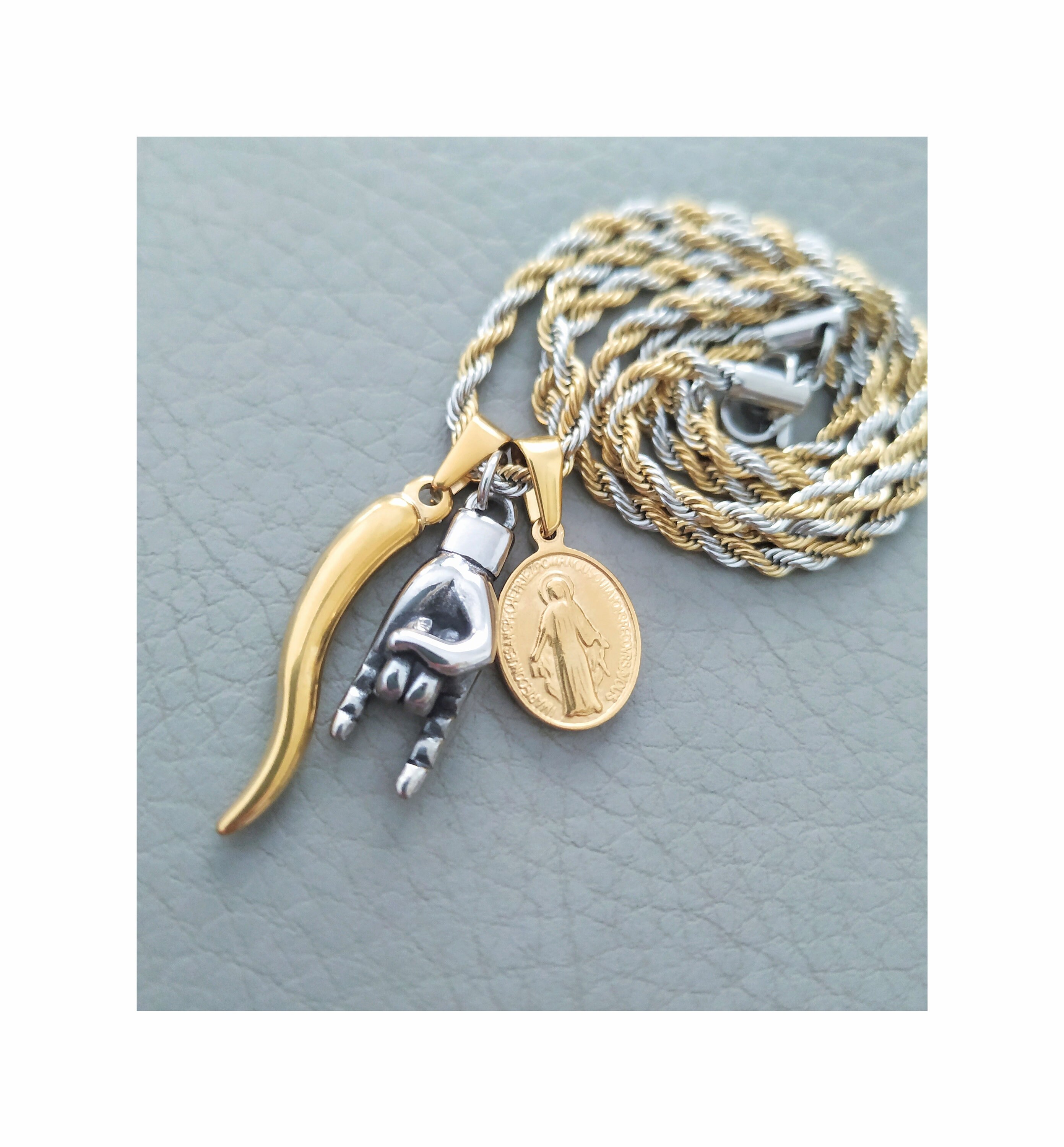 Cornuto necklace meaning store
