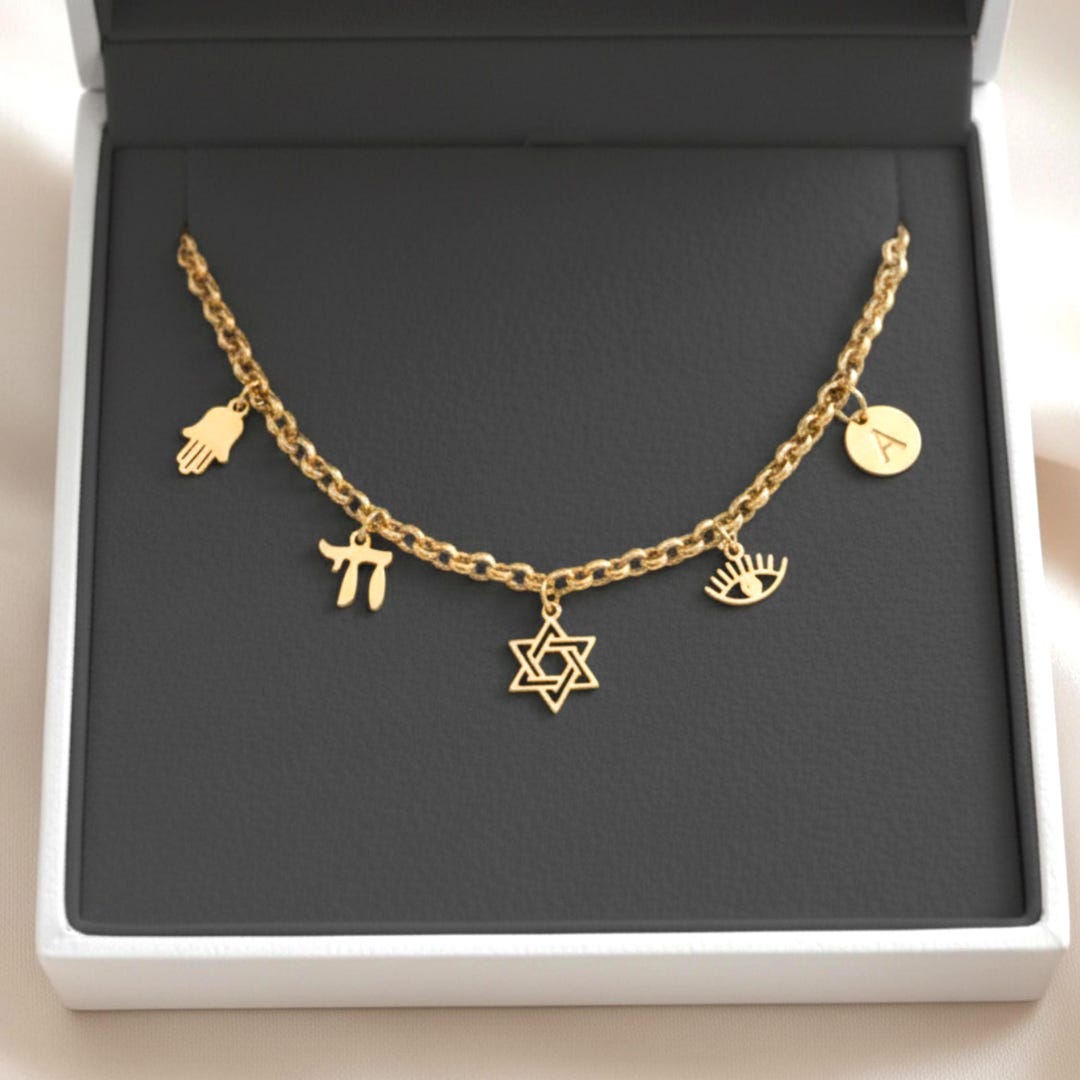Small Jewish Star Necklace, Personalized Jewish Chai Charm Choker in ...