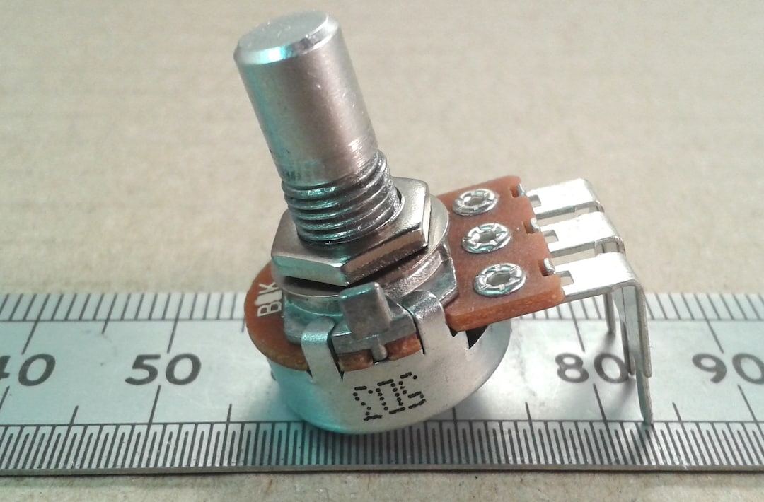 Round Shaft Linear Potentiometer Vertical PCB Mount 6.3mm 0.25 Inch B VR63 - Etsy