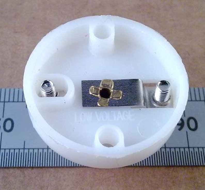 Screw in MES Bulbholder E10 MES Batten Mounting Lamp Holder White - Etsy