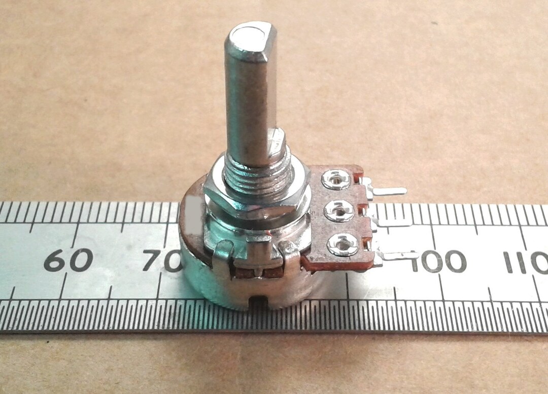 Flatted D Reverse Logarithmic Potentiometer Anti Log Conductive Plastic ...