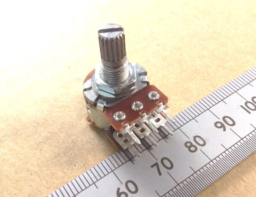 Stereo Potentiometer Reverse Logarithmic Taper T18 Splined Shaft Dual ...