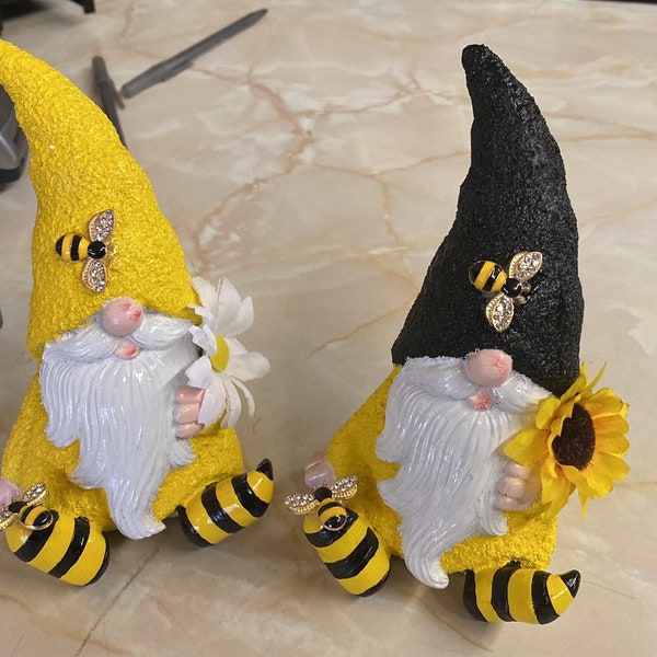 Bumble Bee Gnome - Etsy