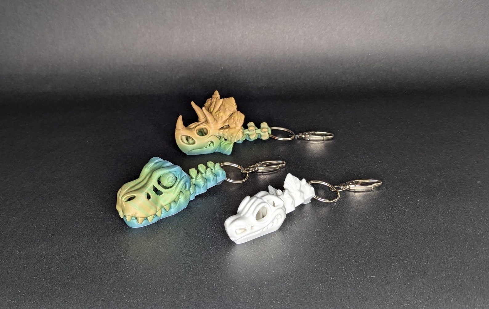 Dinosaur Skull Keychain: T-rex, Triceratops, Stegosaurus - 26+ Colors ...