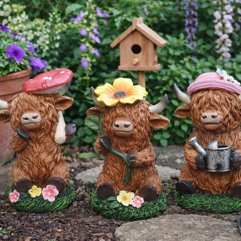 Highland Cow Garden Sculptures - Etsy UK