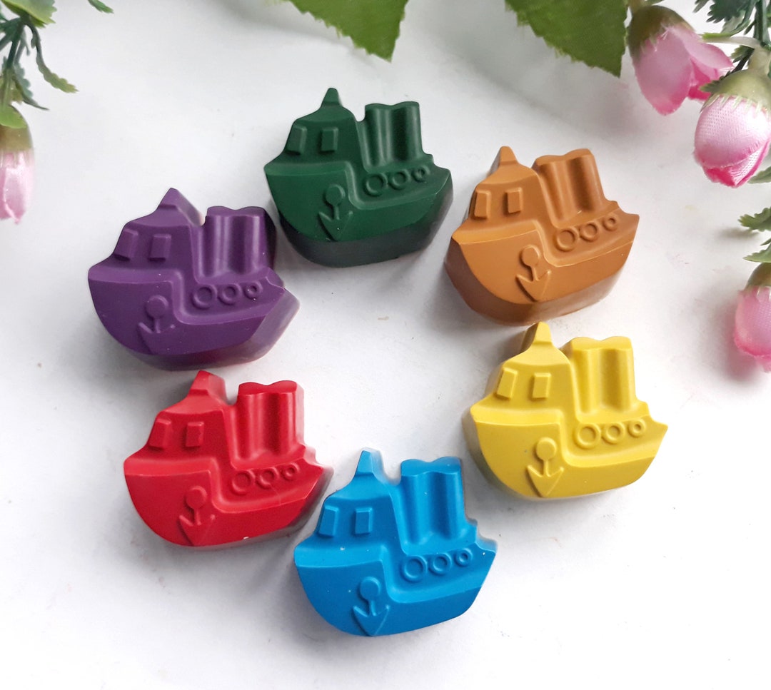 Boat Crayons Set of 6 Ocean Party Favors Transport Crayons Sailboat ...