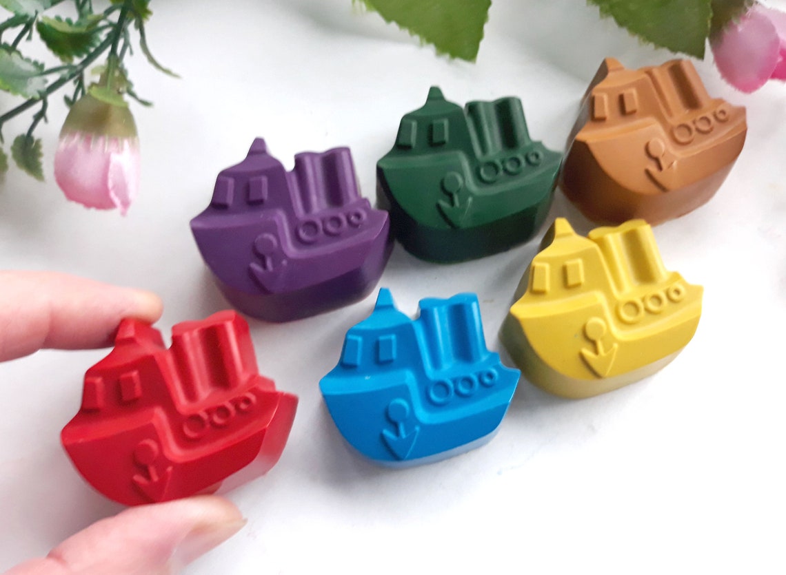 Boat Crayons Set of 6 Ocean Party Favors Transport Crayons Sailboat ...