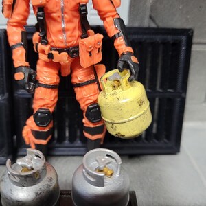 20lb Propane Tank 1:18/4 Inch Scale - Painted - Etsy