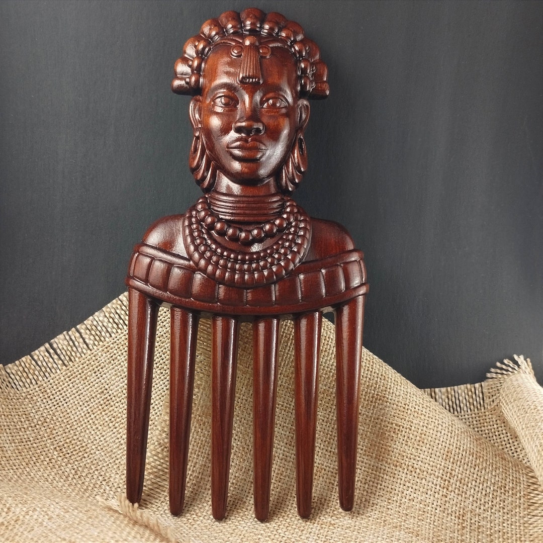 African Woman Wood Comb: Wide Tooth Curly Hair Comb - Etsy