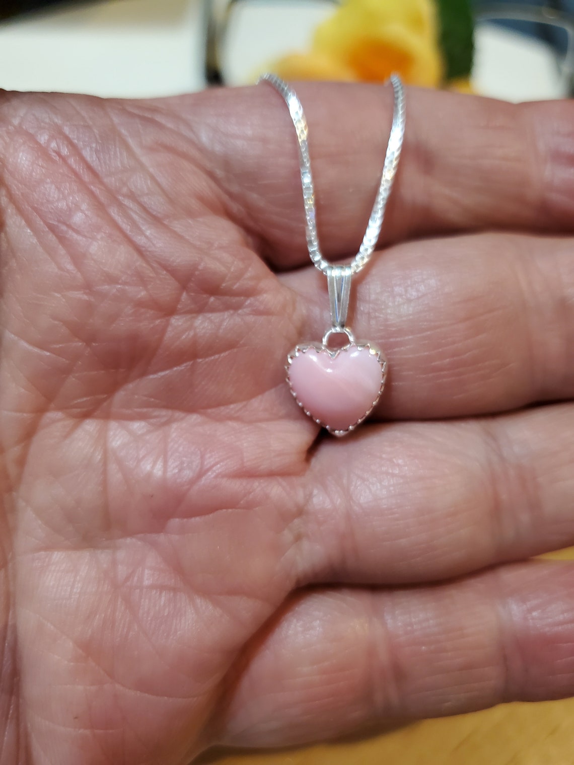 Pink Conch Shell Heart Pendant Necklace/pink Shell Heart/pink Stone ...