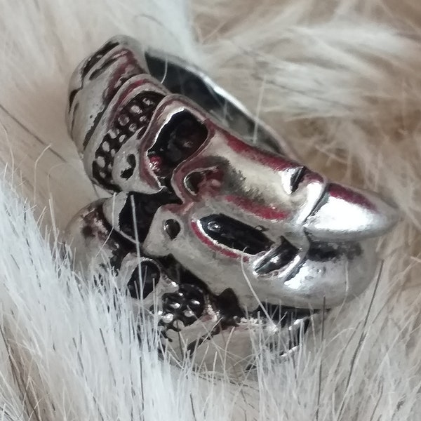 Raven Claw Ring - Etsy