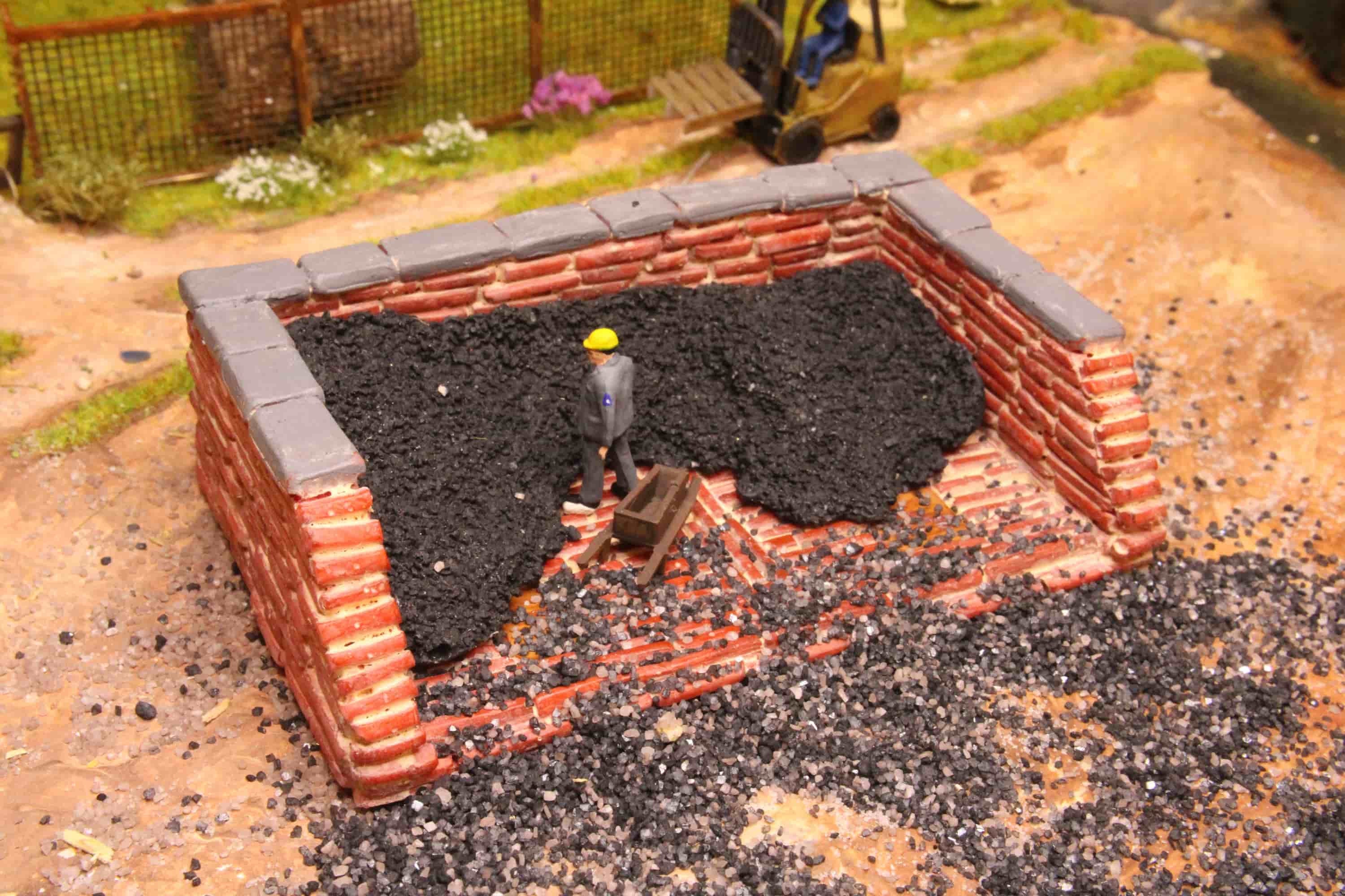 Brickwork Coal Storage HO Scale | Etsy