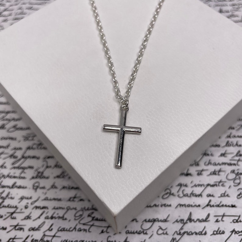 Cross Silver Chain Necklace Pendant Jewellery Gift - Etsy UK Cross Silver Chain Necklace Pendant Jewellery Gift - Etsy UK