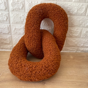 Rust Teddy Boucle Chain Link Unique Design Pillow - Etsy