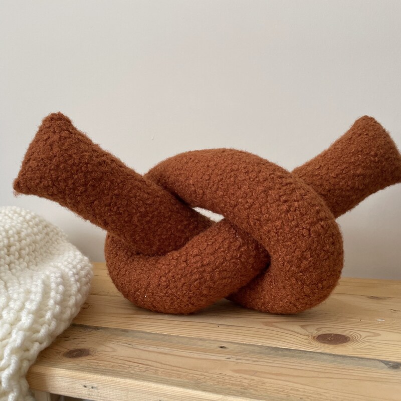 Infinity Pillow - Etsy UK