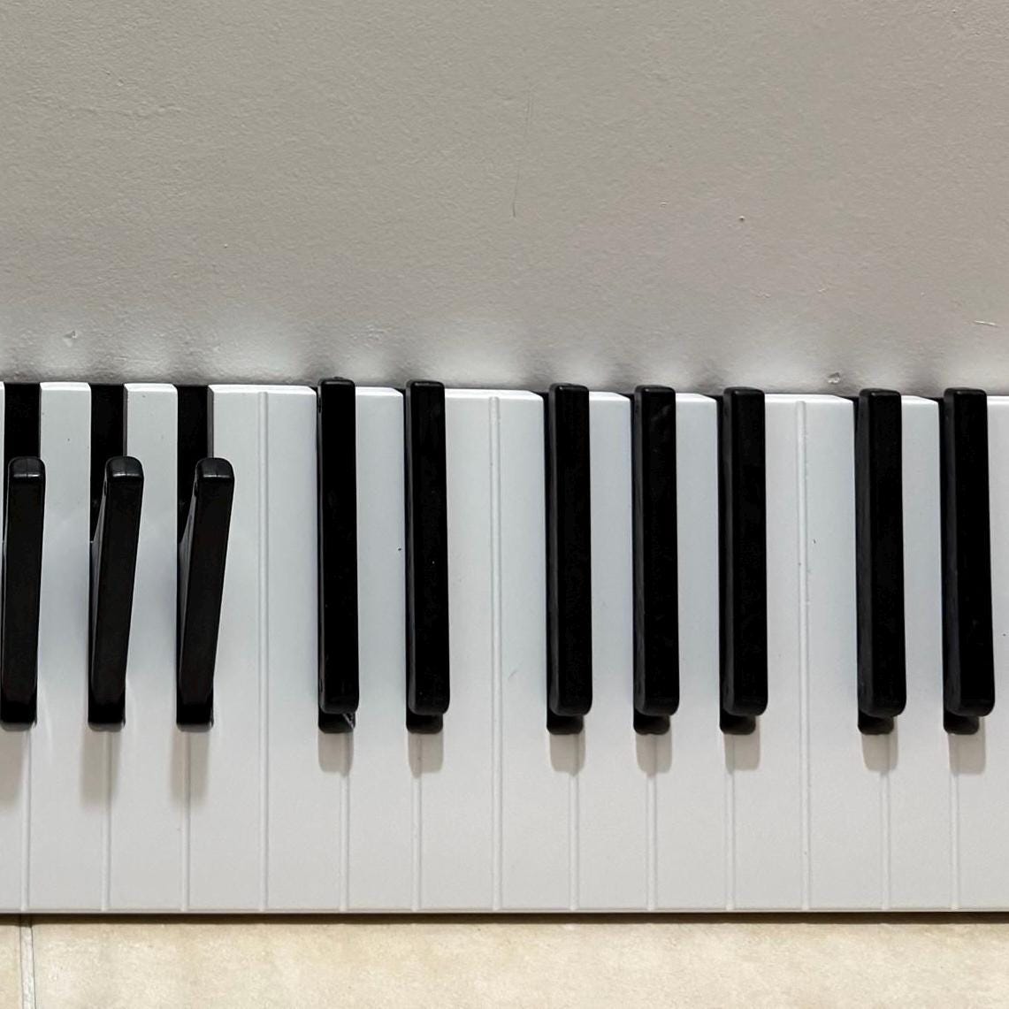 Decorative Wooden -key Piano Coat Rack - Vintage Design Wooden Hanger ...