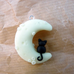 Dreamy Cat Moon Keyring Charm - Etsy UK