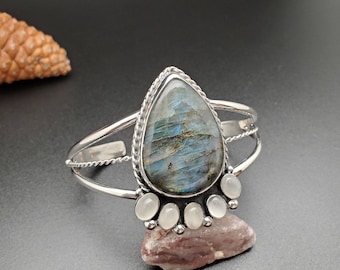 Labradorite Cuff Bracelet - Etsy