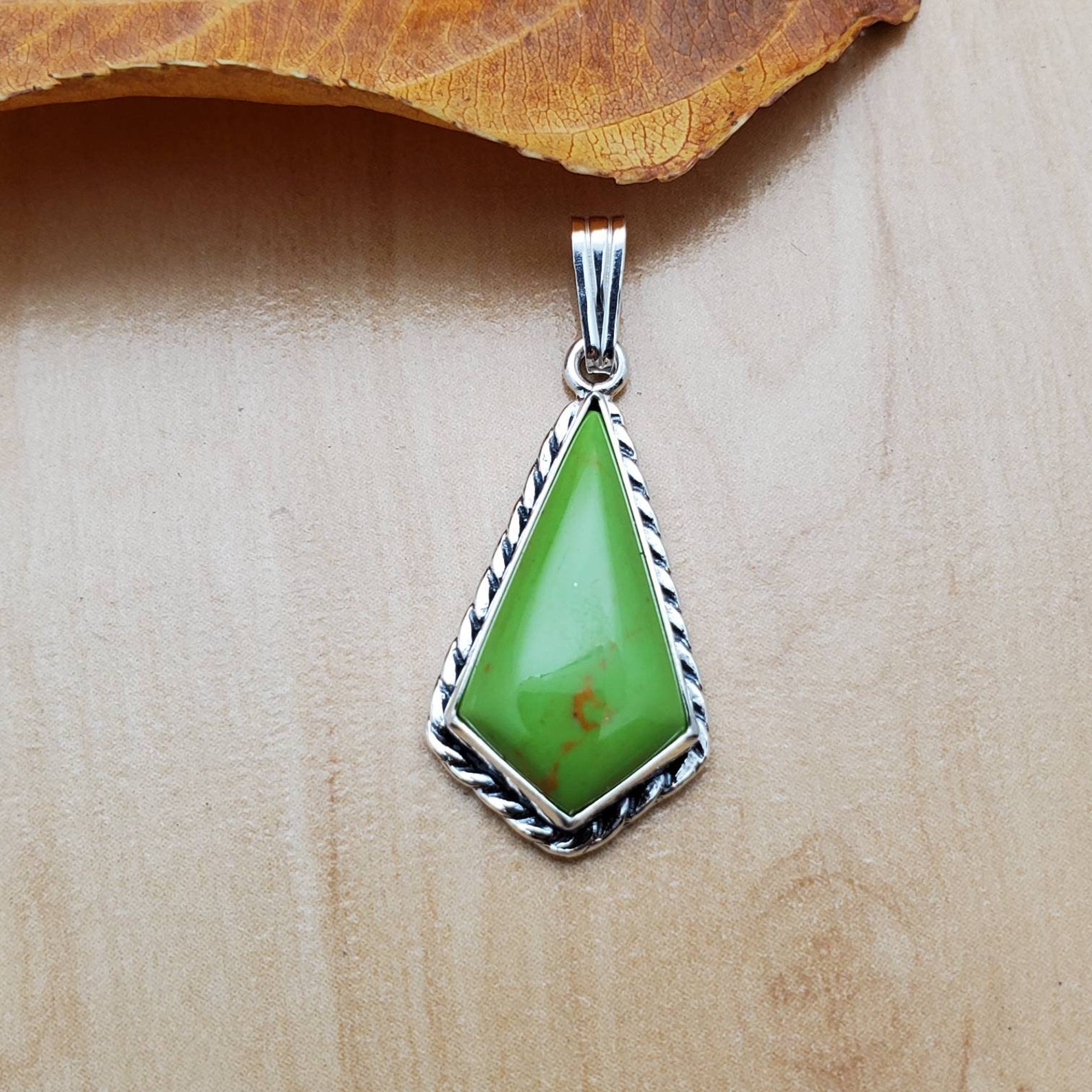 Socute925 Green Gaspeite Pendant Sterling Silver Necklace - Etsy