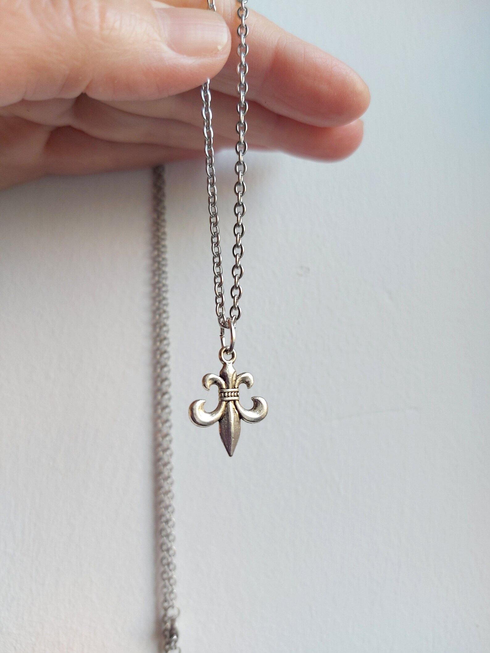 Misa Anime Necklace Gothic Chain Necklace Fleur De Lis Jewelry Misa ...