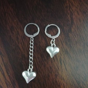 Asymmetrical Heart Earrings God of Death Earrings Shinigami Silver ...